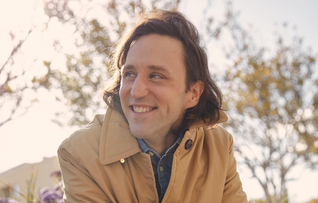 Is Josh Sundquist Married? Who is Josh Sundquist's Wife? Does He Have Kids?