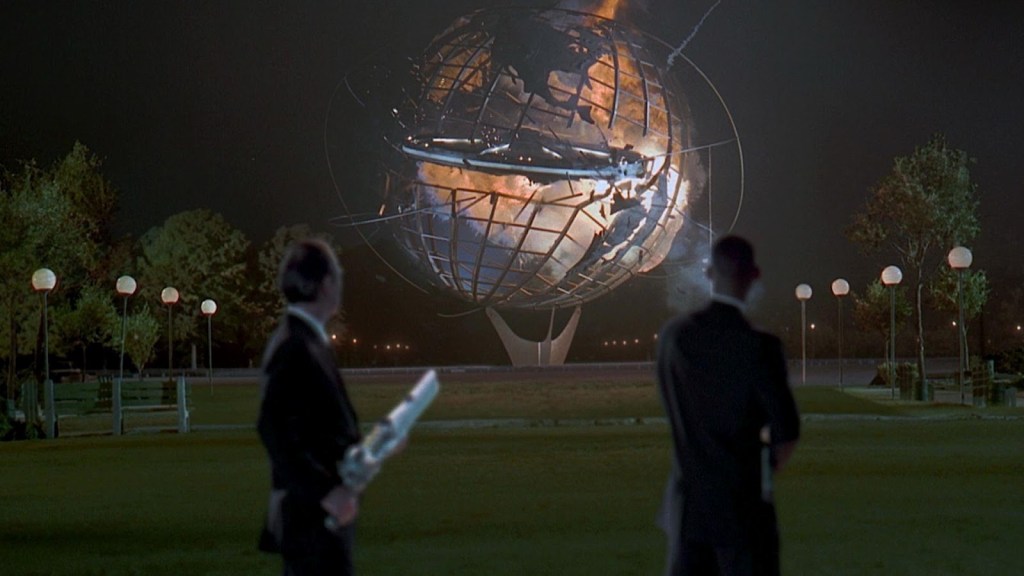 Where Was Men in Black Filmed? 1997 Movie Filming Locations