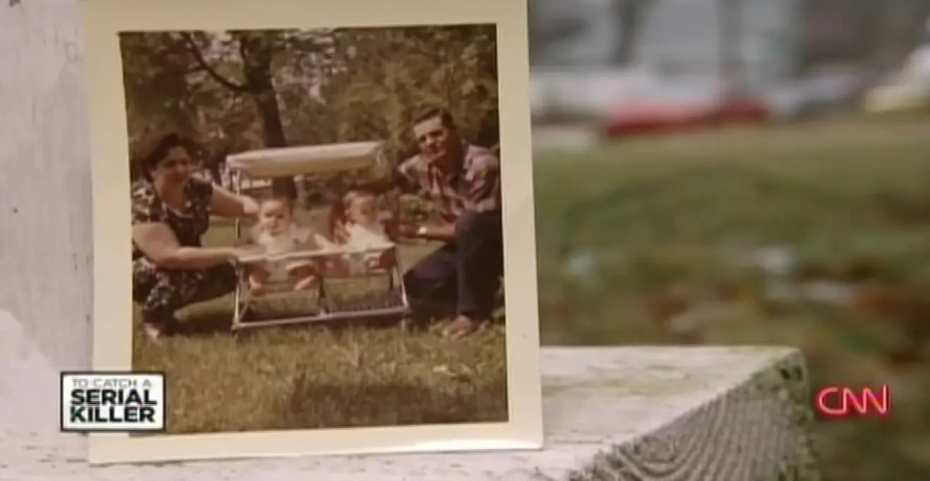 Were Larry Hall and His Dad Gravediggers in Real Life?