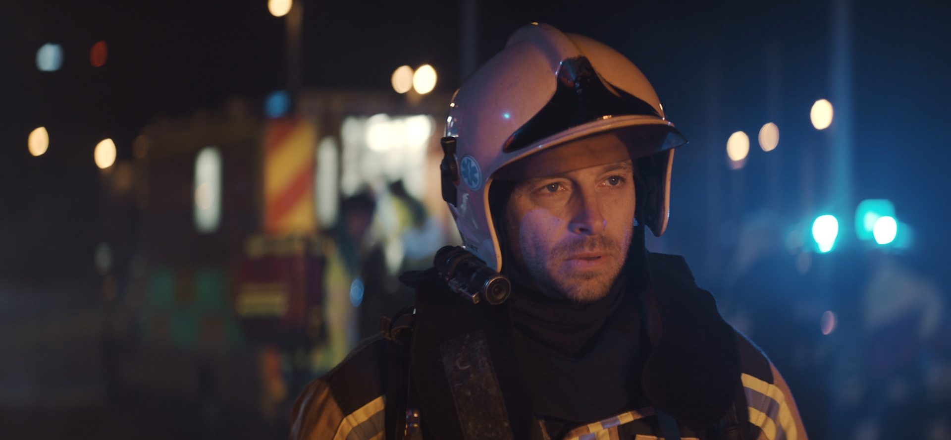 Netflix’s Under Fire Ending, Explained: Does the East Bank Station Get ...