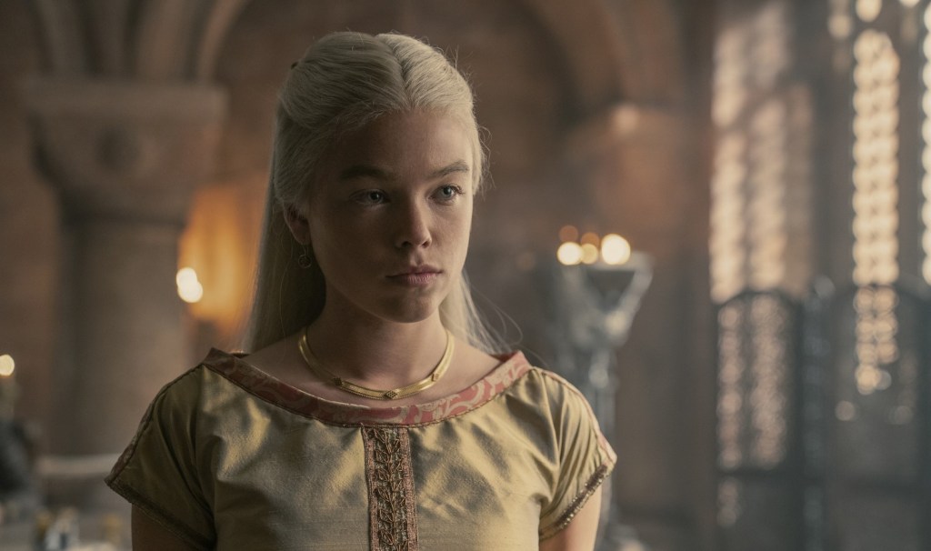 Is the Dagger that Viserys Give to Rhaenyra the One from Game of Thrones?