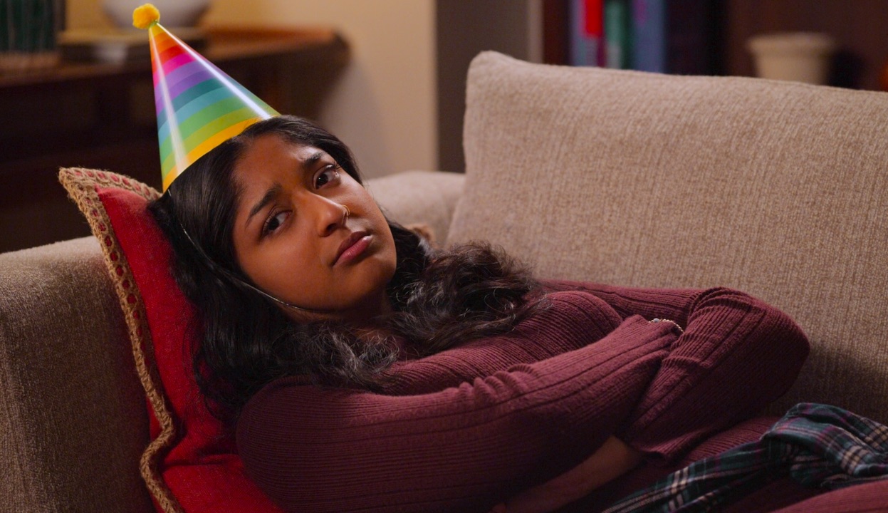 Do Devi and Des End Up Together in Never Have I Ever Season 3?