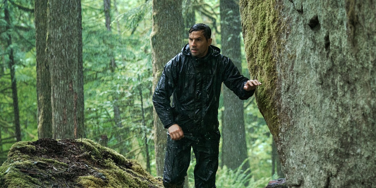 When Does Lou Take Place? Where is Lou Set?