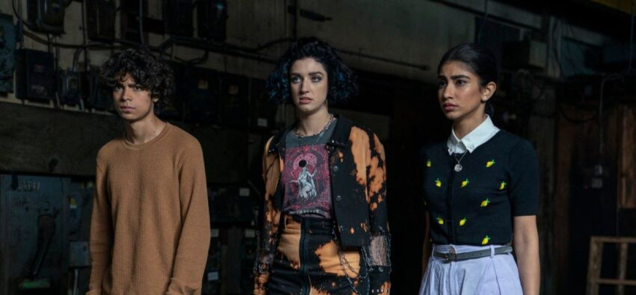 10 Best Werewolf Shows on Netflix Right Now