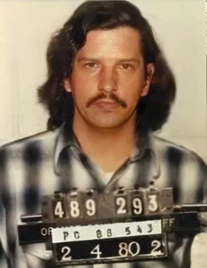 How Many People Did William Bonin Kill? How Did the Freeway Killer Die?