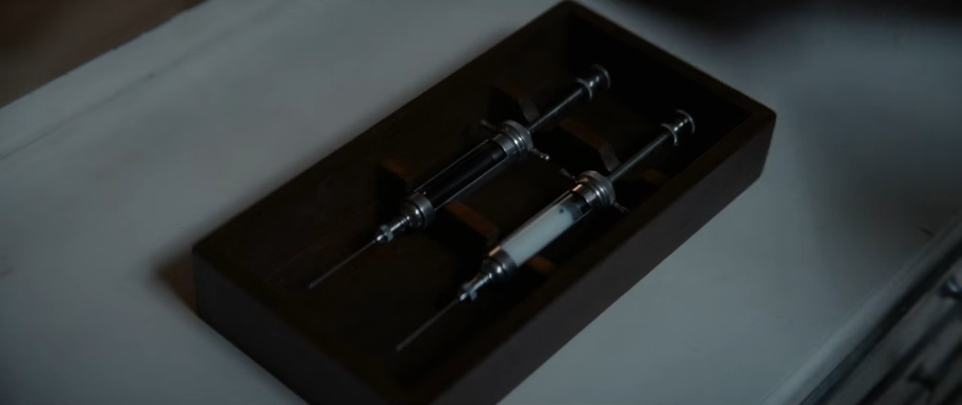 How Do the Two Injections Work in 1899, Explained
