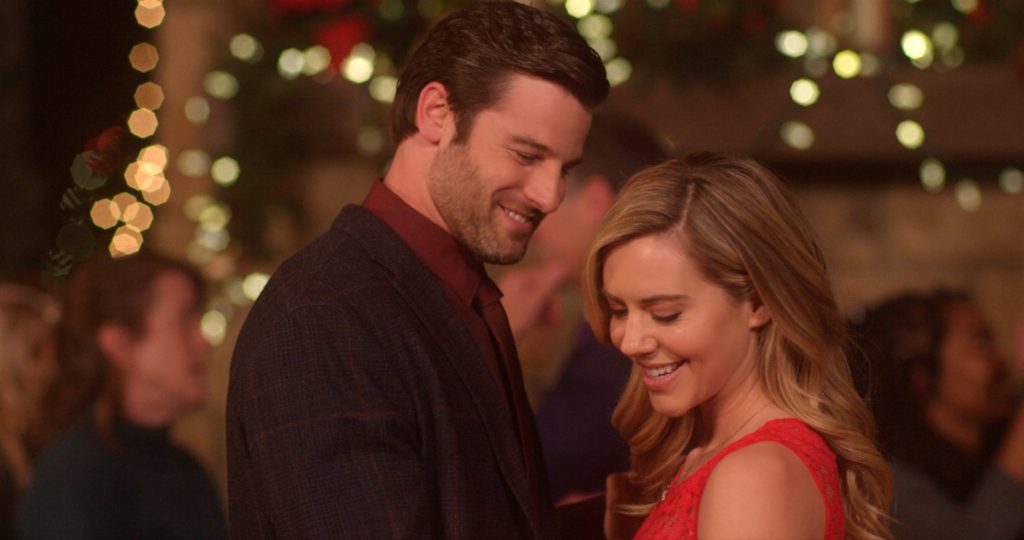 GAF's Love at the Christmas Contest: All Shooting Locations and Cast ...