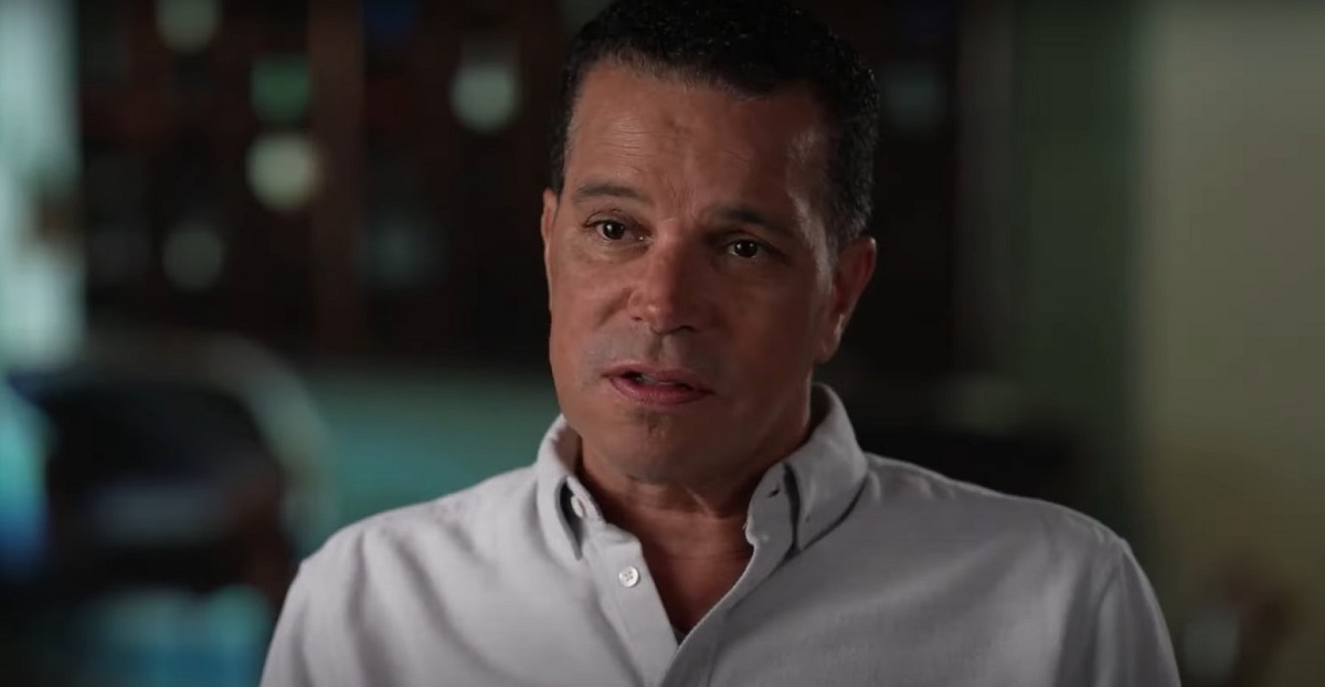 Troy Roberts: 48 Hours Contributor Shares a Loving Bond With His Son