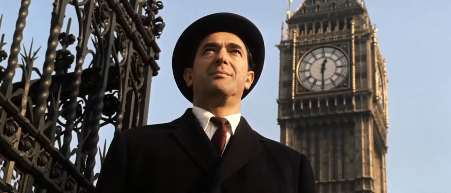 Robert Maxwell: Who Was He? How Did He Die?