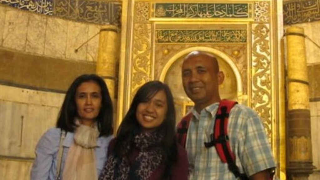 Zaharie Ahmad Shah: Where Are MH370 Pilot's Wife and Kids Today?