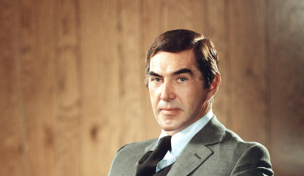 John DeLorean's Net Worth at the TIme of His Death | How Rich Was DMC ...