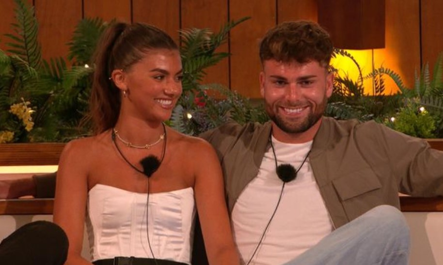 Tom Clare and Samie Elishi: Is the Love Island UK Couple Still Dating?