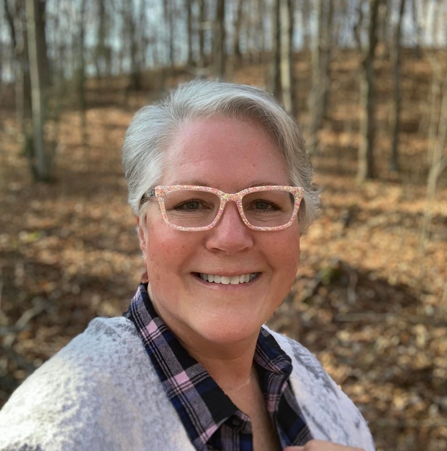 Cyndi Hendry: MH370 Tomnod Volunteer is an Avid Photographer Today