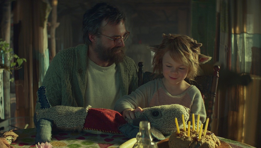 What Happened to Gus’ Pubba? How Did He Die in Sweet Tooth?
