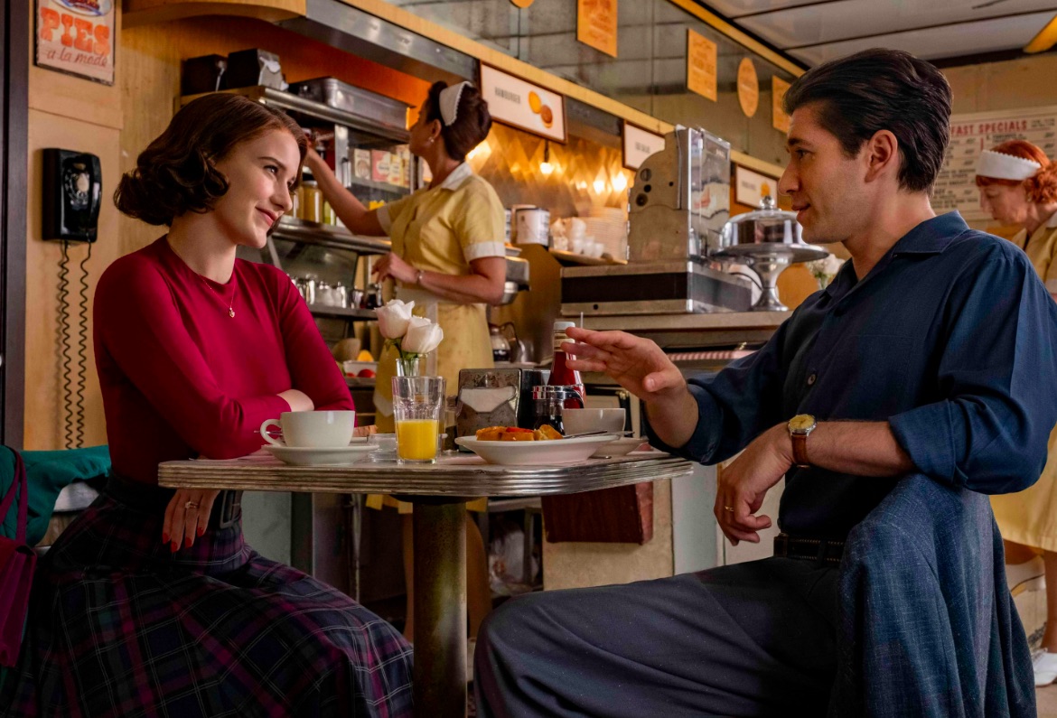 Does Joel Die in The Marvelous Mrs Maisel?