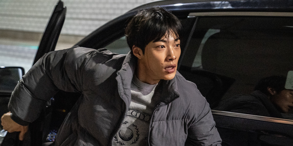 Bloodhounds: How Did Kim Myeong-Gil and Gun-woo Get Face Scars? Meaning ...
