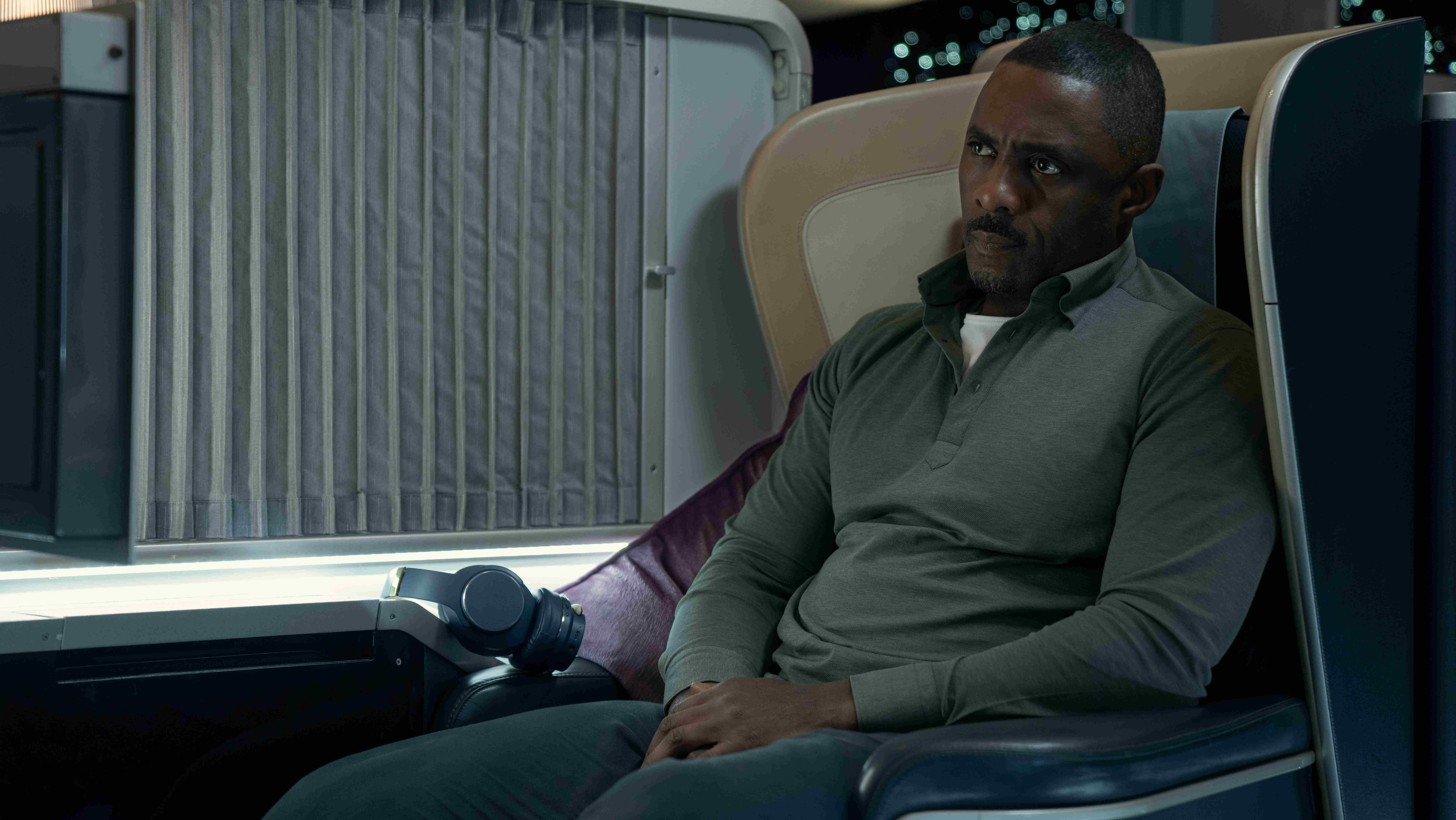 Hijack: Is the Series Inspired by Real Life? Is Flight KA29 an Actual ...