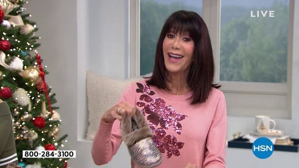 Bobbi Ray Carter: The HSN Star is Proud Married Woman and a Mother