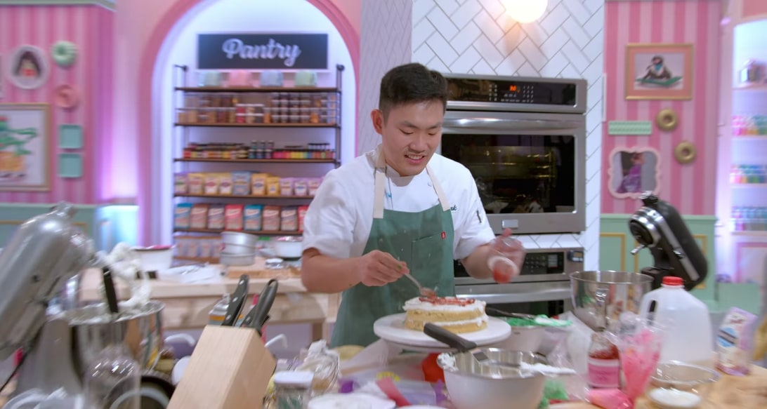 Frank Hu From The Big Nailed It Baking Challenge is Focused on His Job ...