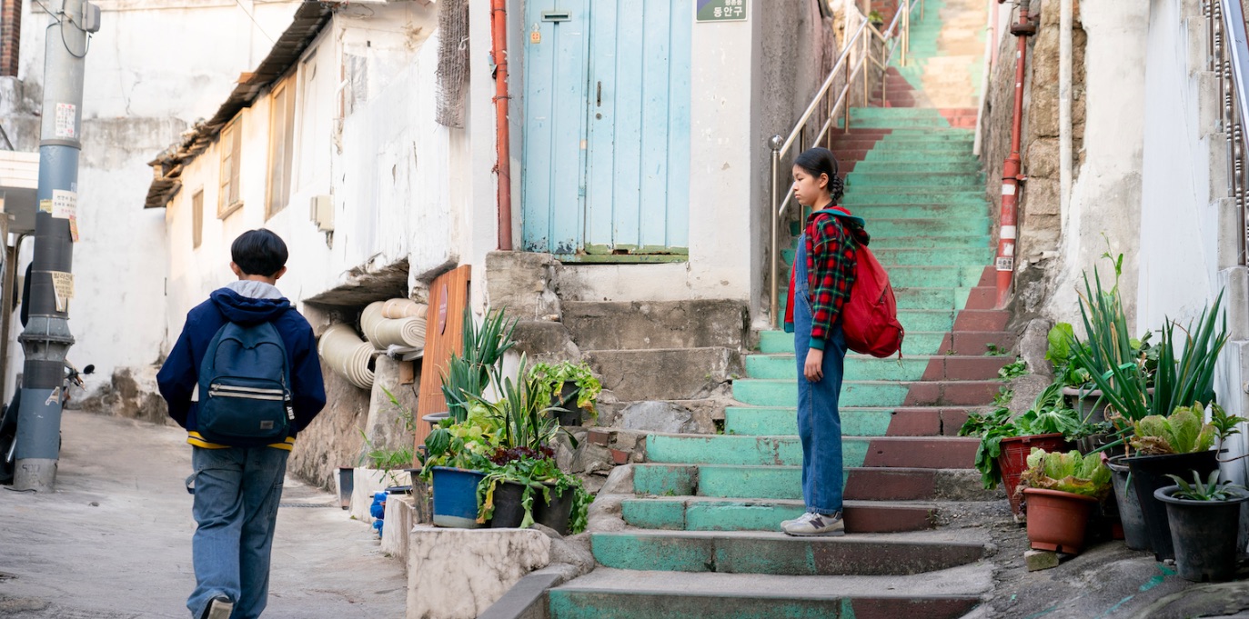 Past Lives Ending, Explained: Why Does Nora Cry in the End?