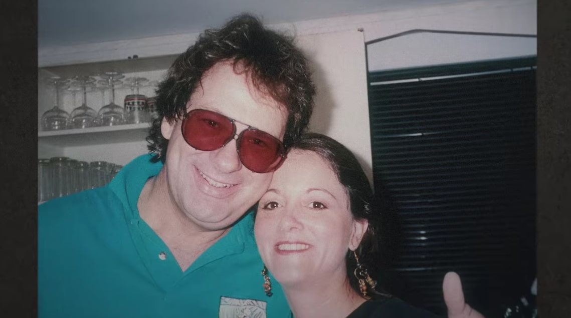 The Saint of Second Chances: Are Mike and Libby Veeck Still Together?