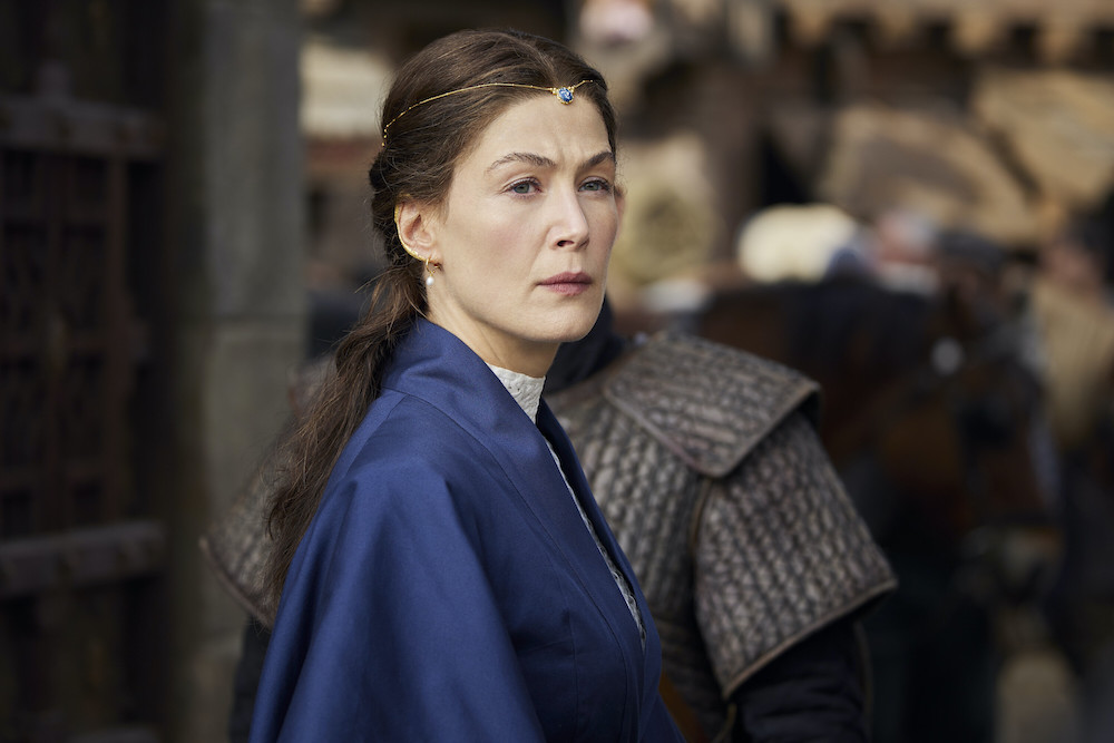The Wheel of Time Season 2 Episode 7 Recap: How Does Moiraine Get Her ...