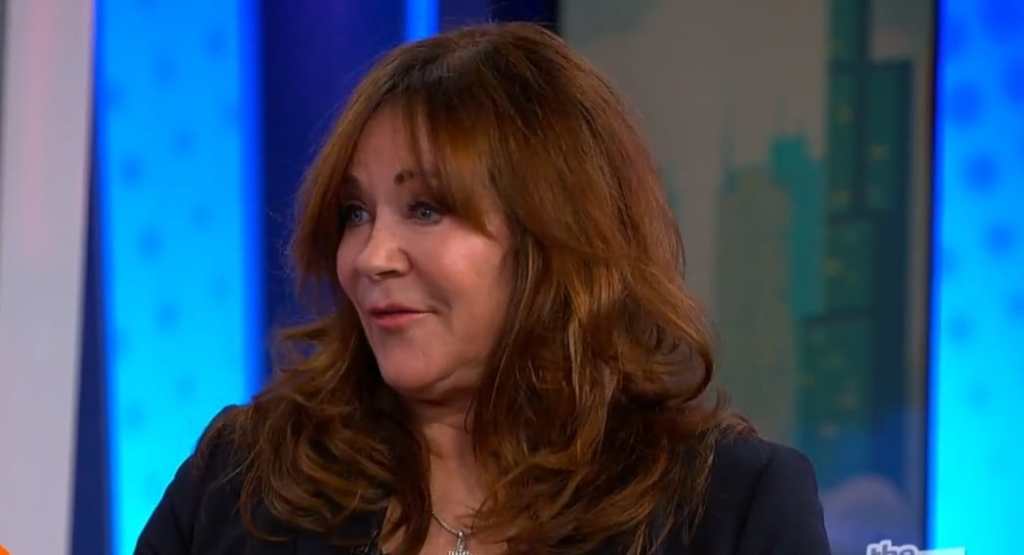 Renee Halverson-Wright: From NFL Cheerleader to The Golden Bachelor ...