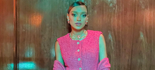 Sophia Wilde: Get to Know the Star of Everything Now on Netflix