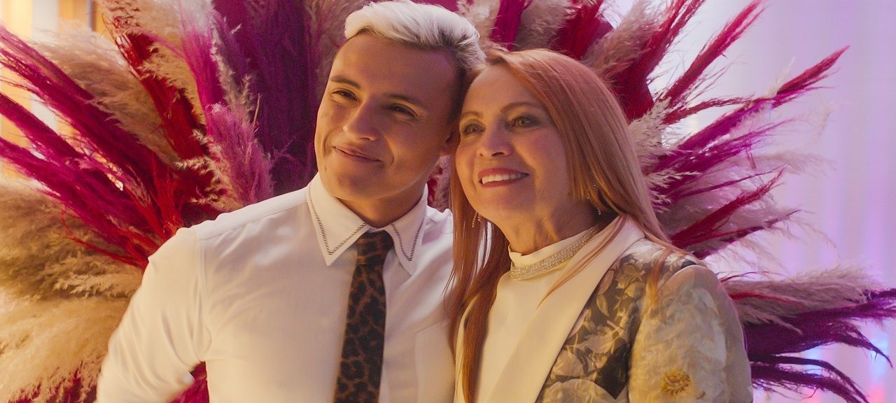 The True Story Behind Crime Diaries The Celebrity Stylist, Revealed