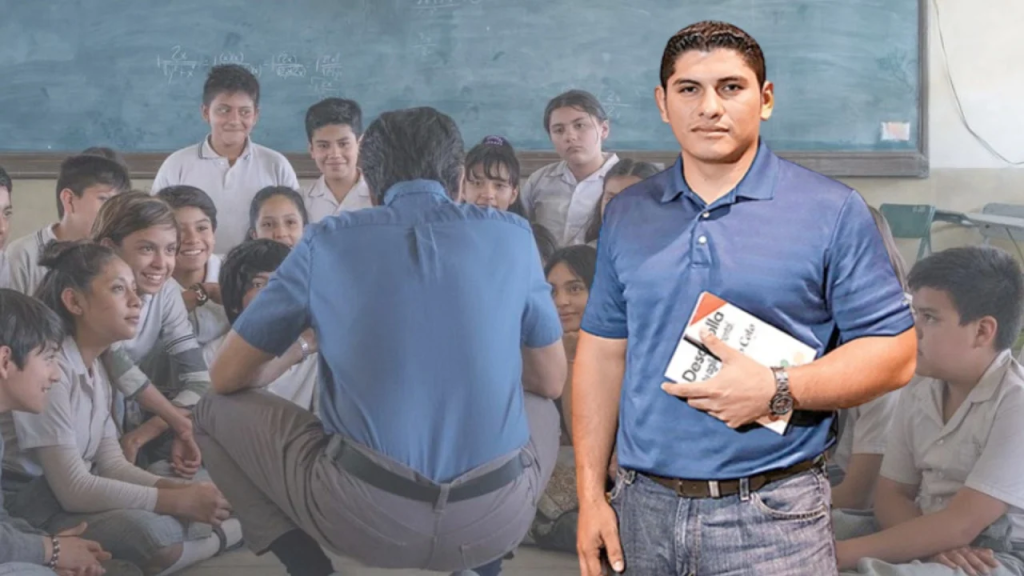 Radical: Sergio Juárez Correa is a Teacher Even Today