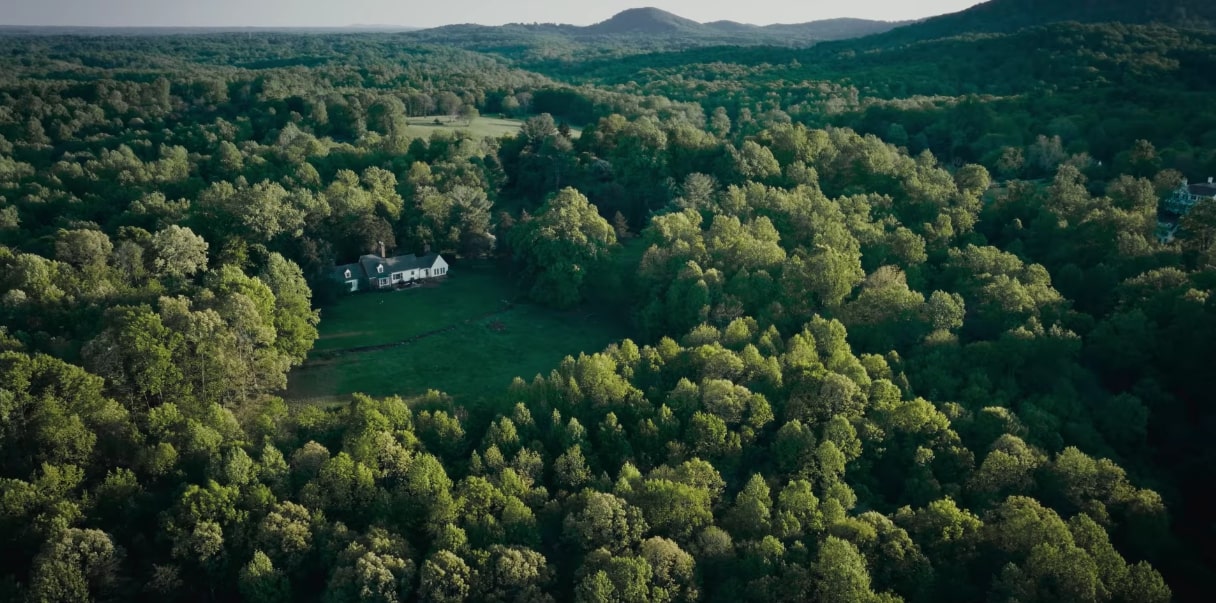 Derek and Nancy Haysom House: What Happened to Loose Chippings?