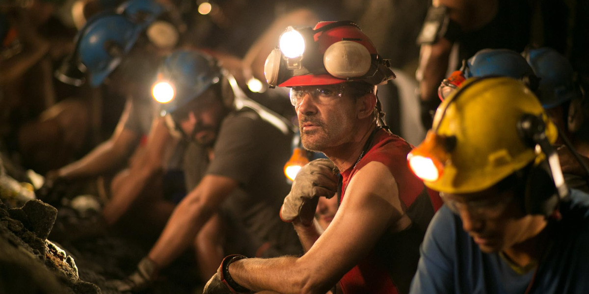 The 33 Depicts the Moving True Story of Chilean Miners