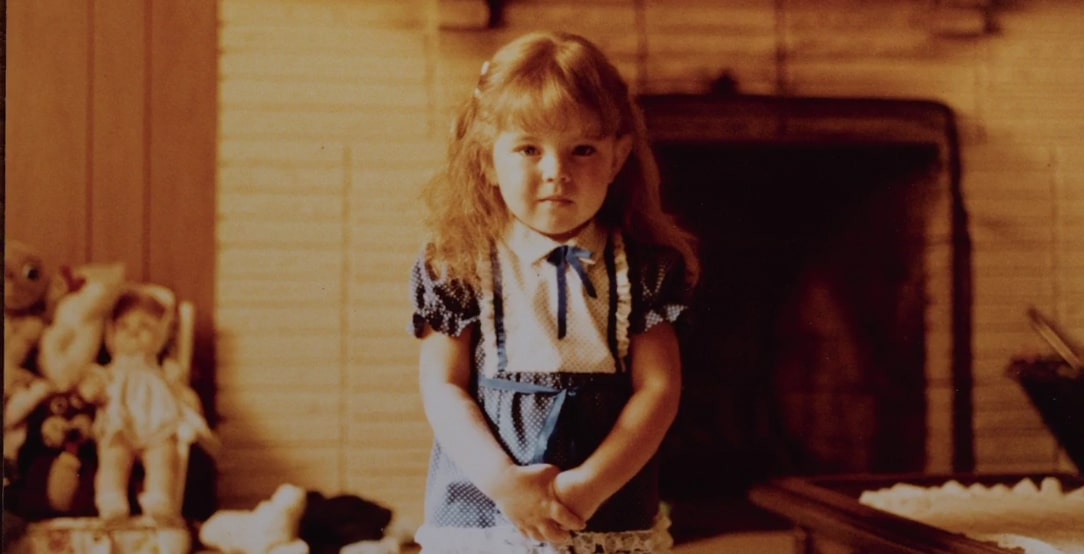 Angie Minnick: Amanda Mustard's Sister Prefers to Stay Away From the ...