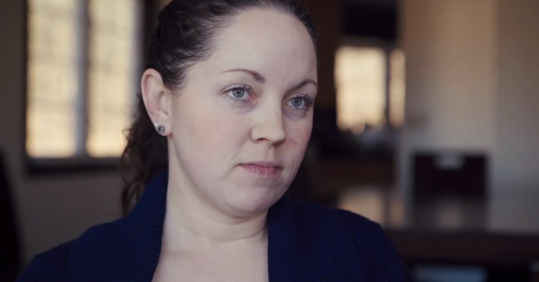 Angie Minnick: Amanda Mustard's Sister Prefers to Stay Away From the ...