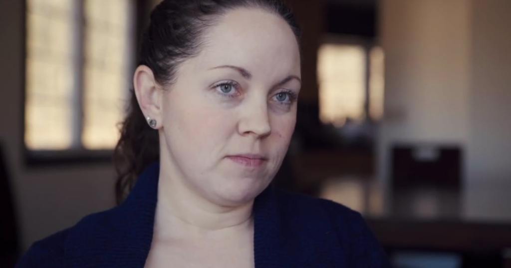 Angie Minnick: Amanda Mustard's Sister Prefers to Stay Away From the ...