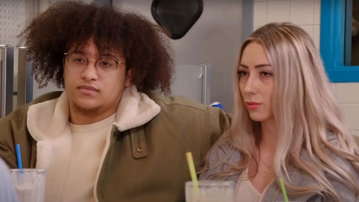 Riverknight Everett: Family Chantel Star is Not in a Relationship