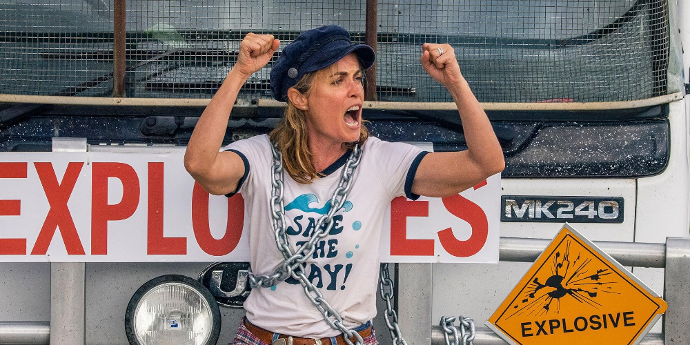 Is Blueback a True Story? Are Dora and Abby Jackson Based on Real ...