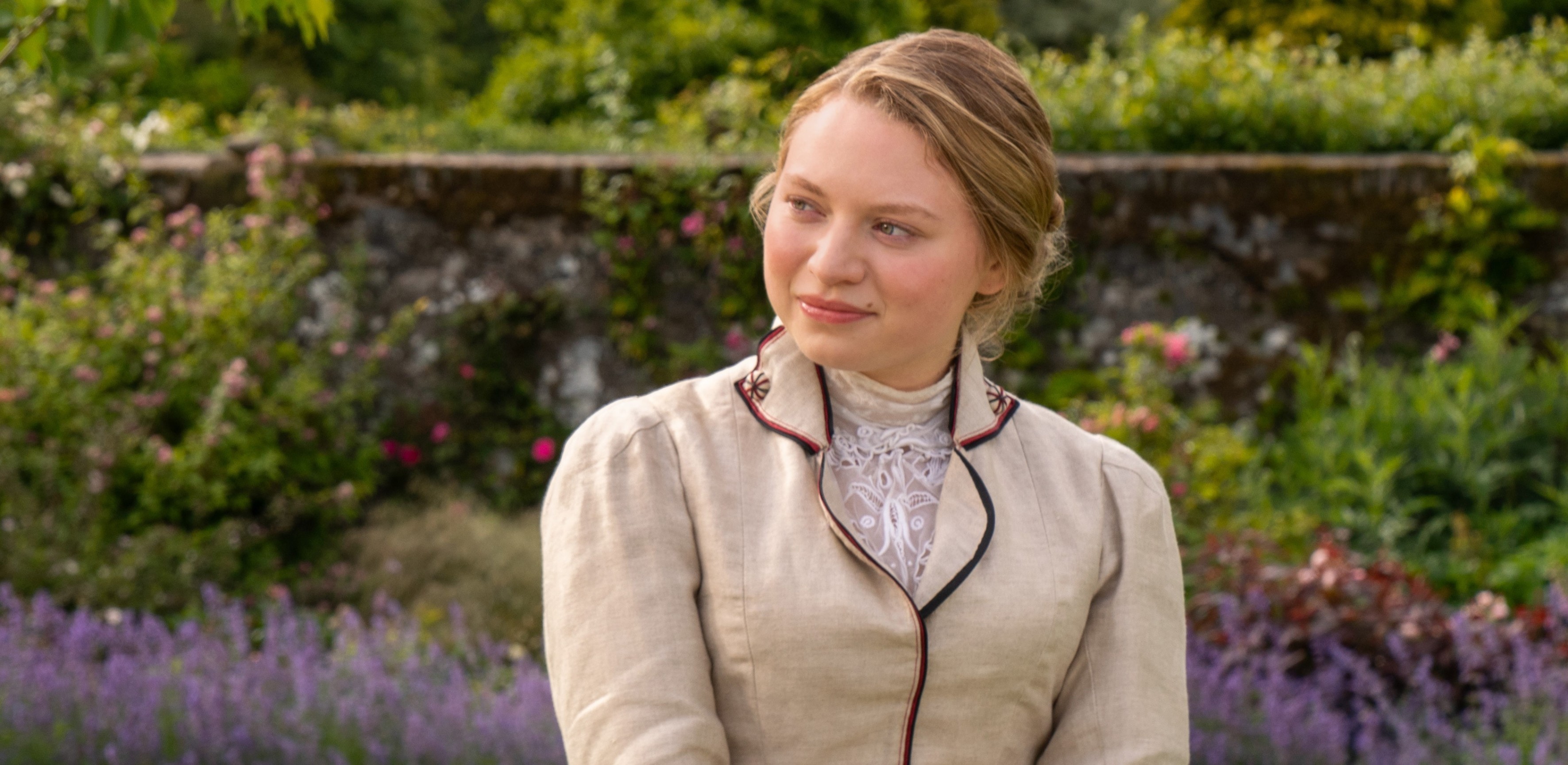 Mia Threapleton Joins the Cast of Wes Anderson’s The Phoenician Scheme