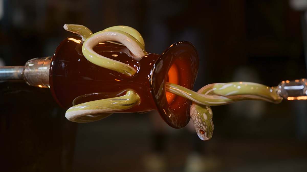 Ryan Thompson: Blown Away Season 4 Finalist is an Instructor Today