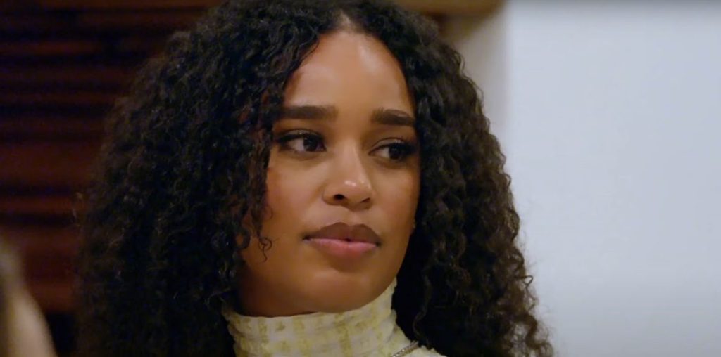 Mia Calabrese: Is the Selling the Hamptons Cast Member Dating Anyone?