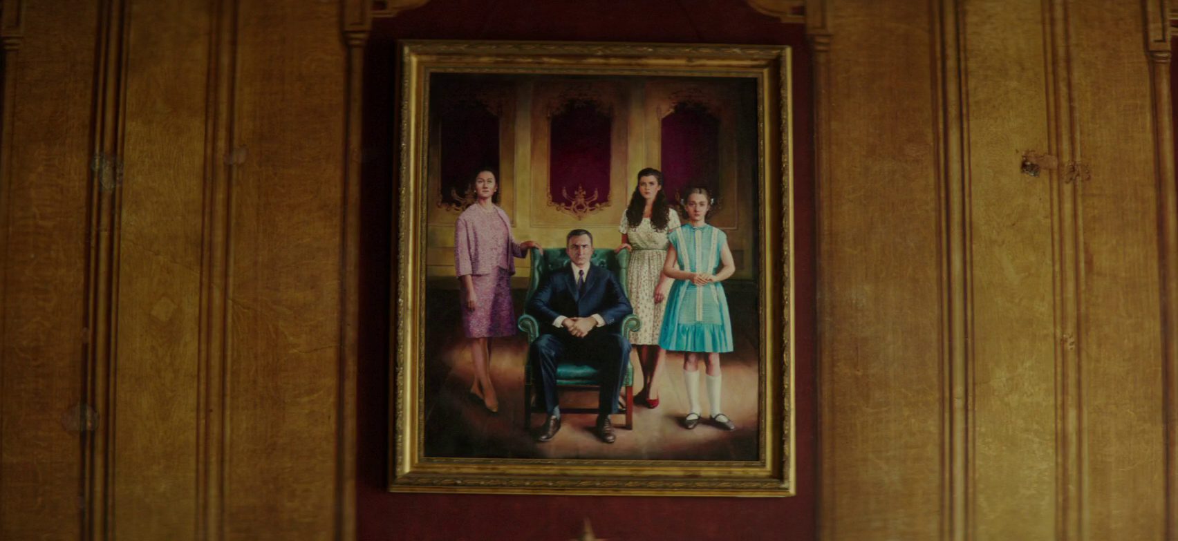 We Have Always Lived in the Castle: Why Did Mary Kill Her Parents? Why ...