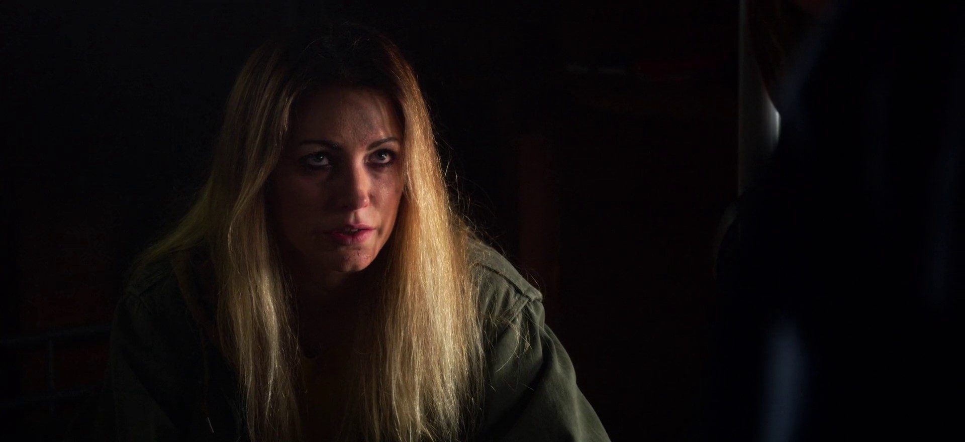 A Simple Favor Ending, Explained: Why Does Emily Fake Her Death?