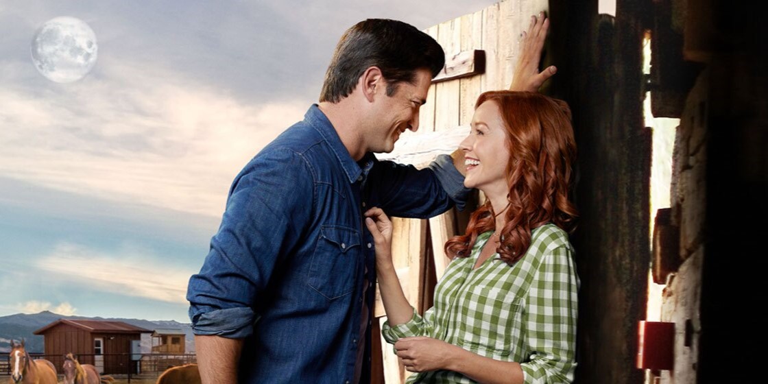 Under the Autumn Moon: Filming Locations and Cast Details