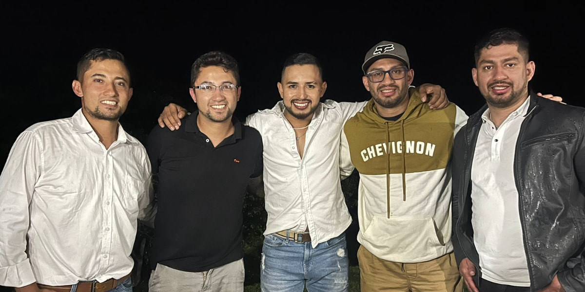 Jorge Bernal and William Cañas Velasco: Where Are the Identical Twins ...