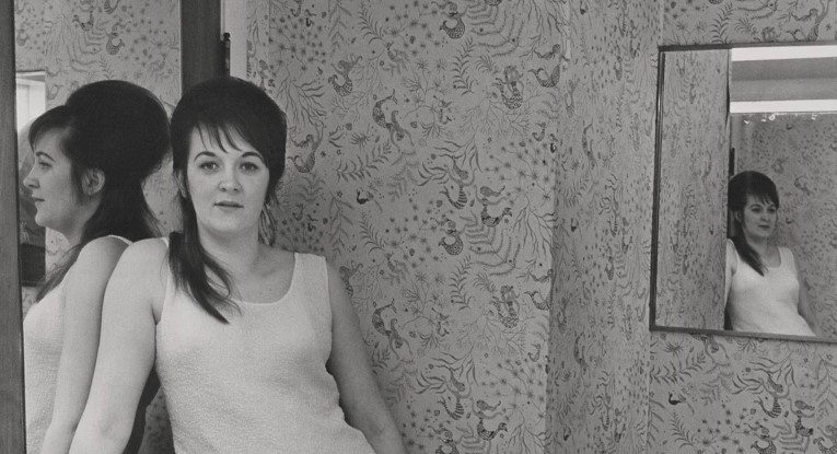 The Bikeriders: Are Benny and Kathy Cross Based on Real People? Where ...