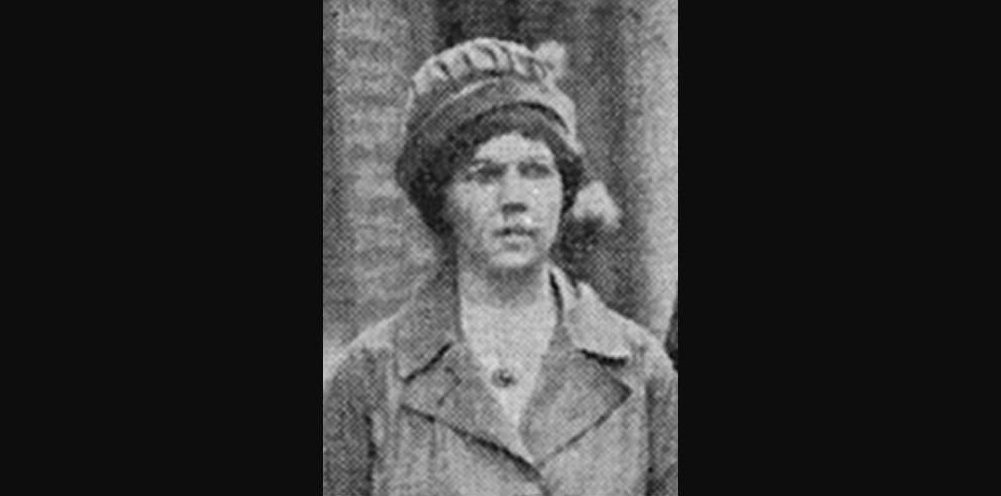 Wicked Little Letters True Story: Are Edith Swan and Rose Gooding Based ...