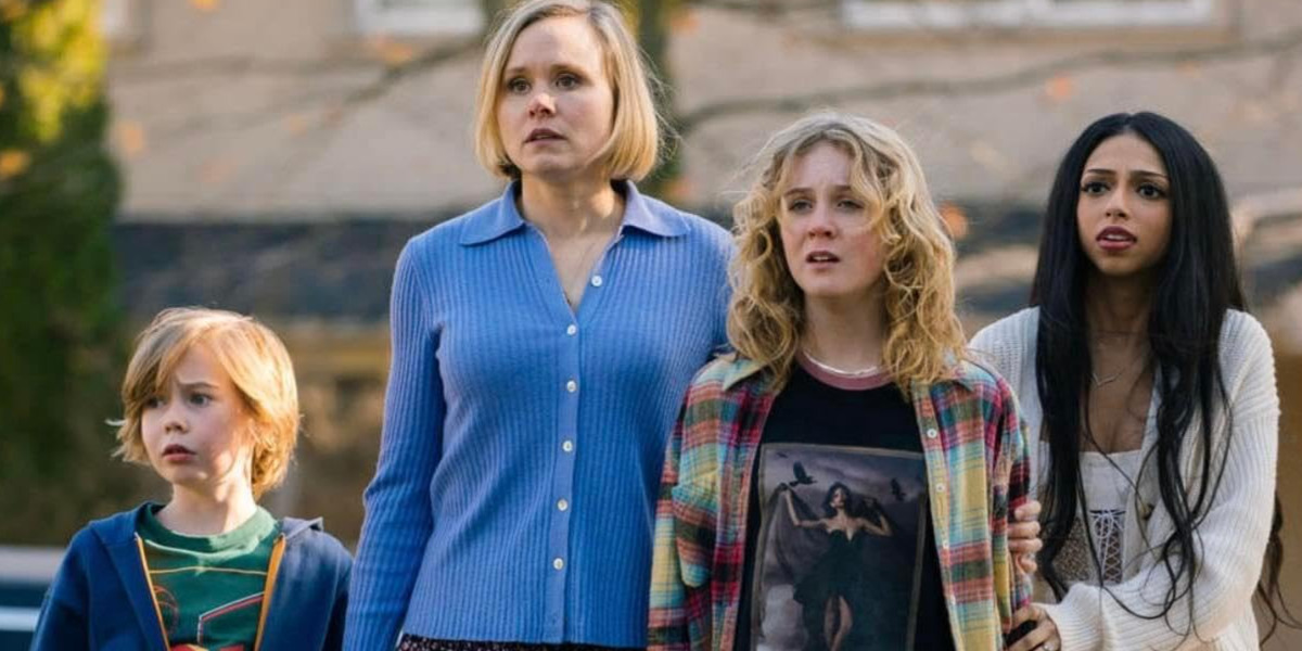 M. Night Shyamalan's Trap Ending, Explained: Who Sets Cooper Up?