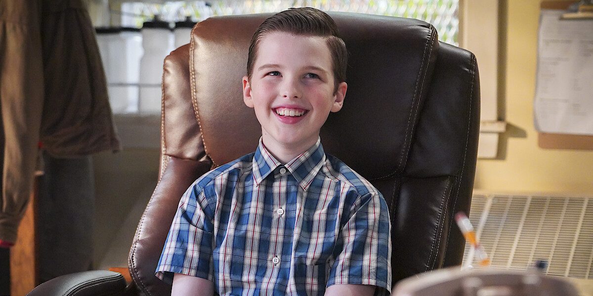 10 Best Mom-Son and Dad-Son Shows on Netflix Right Now
