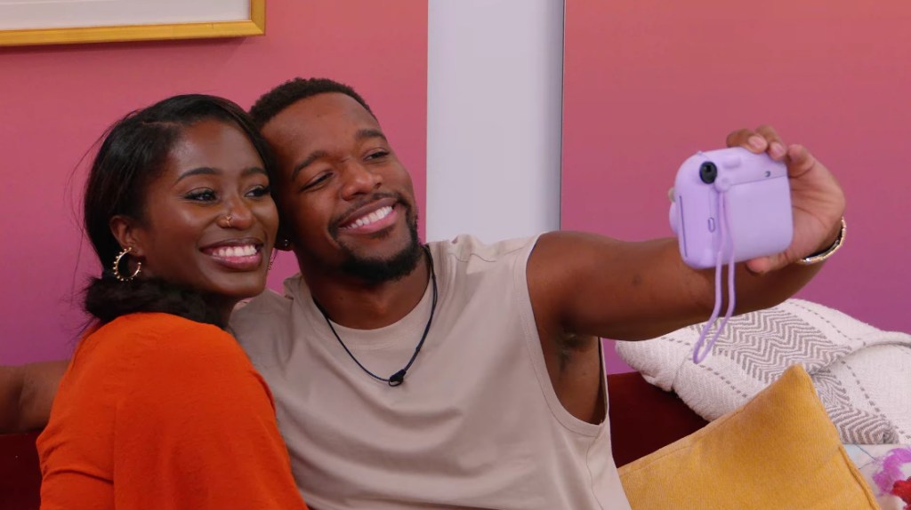 Are Jadejha Edwards and Darian Holt From The Circle Together?