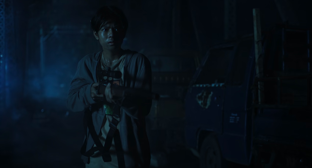 Netflix's Outside Ending, Explained: Do Francis and His Family Survive?